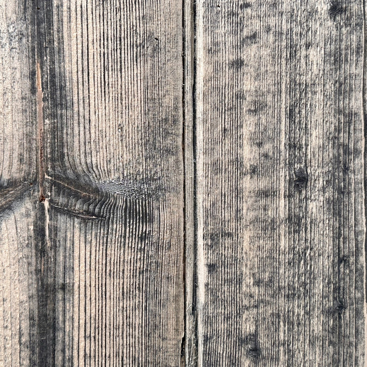 Bead Jointed Dark — Lawson's Yard LTD