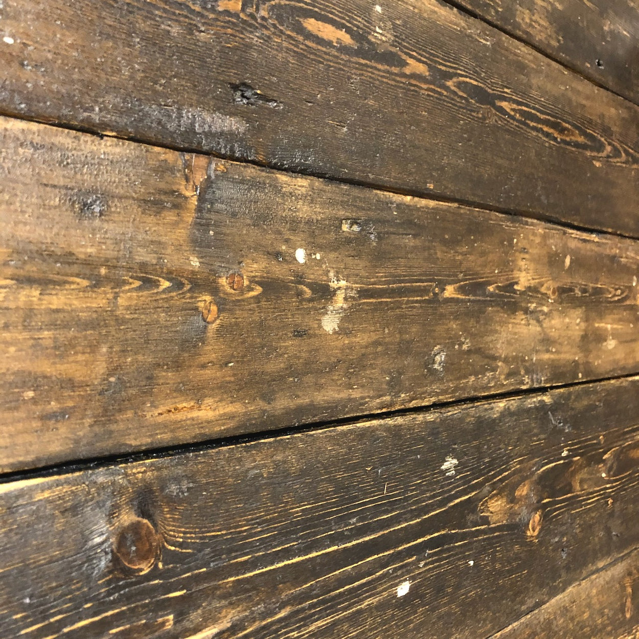 Fife Arms Dark Reclaimed Timber Wall Cladding — Lawson's Yard LTD